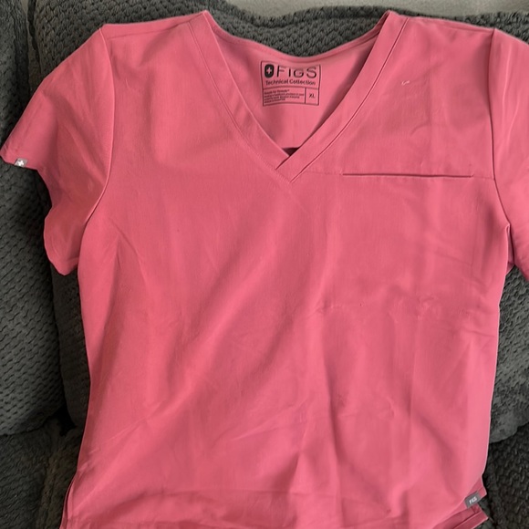 Figs | Tops | Figs Xl Mauve One Pocket Too Limited Edition Style | Poshmark